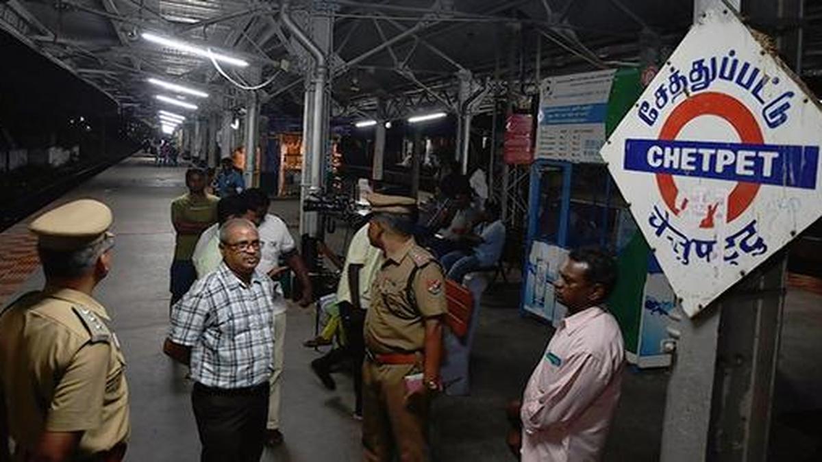 Man who attacked woman in Chetpet station dies - The Hindu