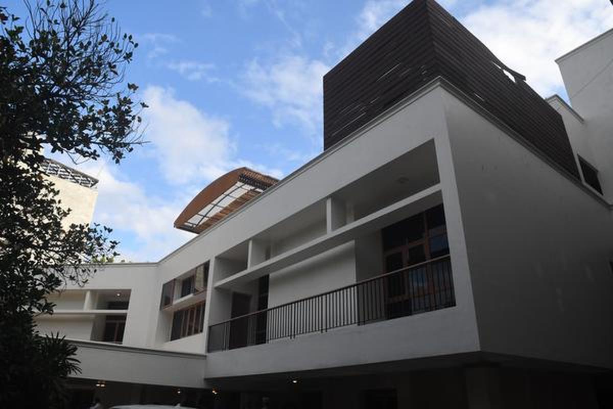 Jayalalitha Poes Garden House Inside Photos | Fasci Garden