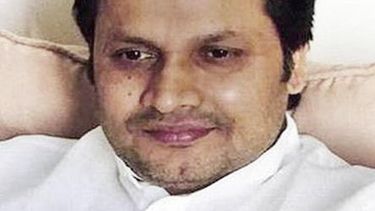 Extra FIRs against Sekar Reddy in note seizure case quashed - The Hindu