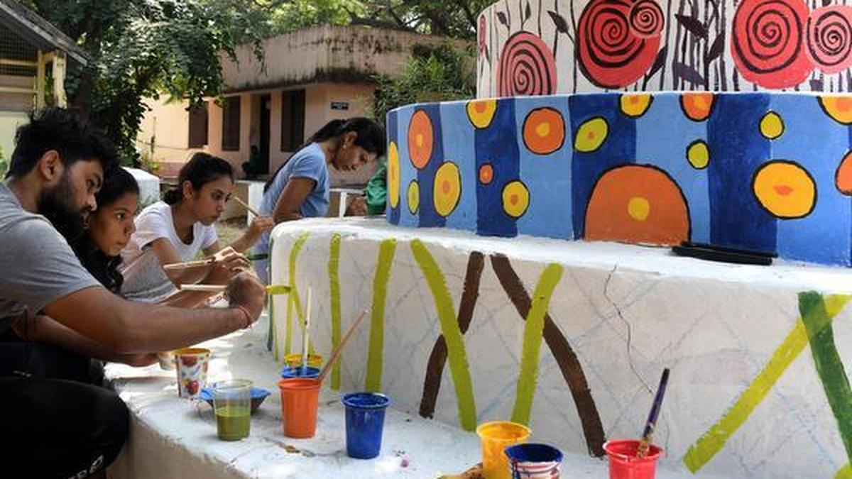 Colourful artwork brightens women’s ward at Chennai’s Institute of ...