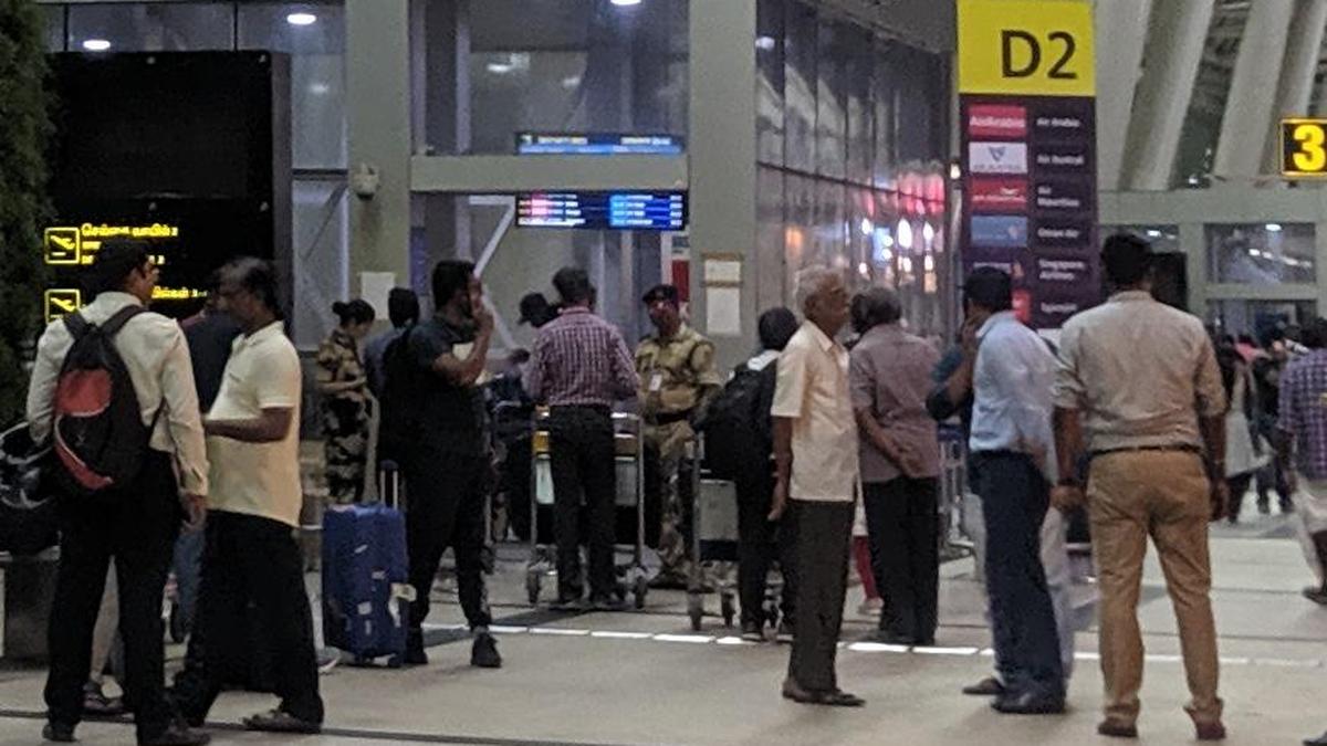 ‘Red alert’ in Chennai airport following bomb threat - The Hindu
