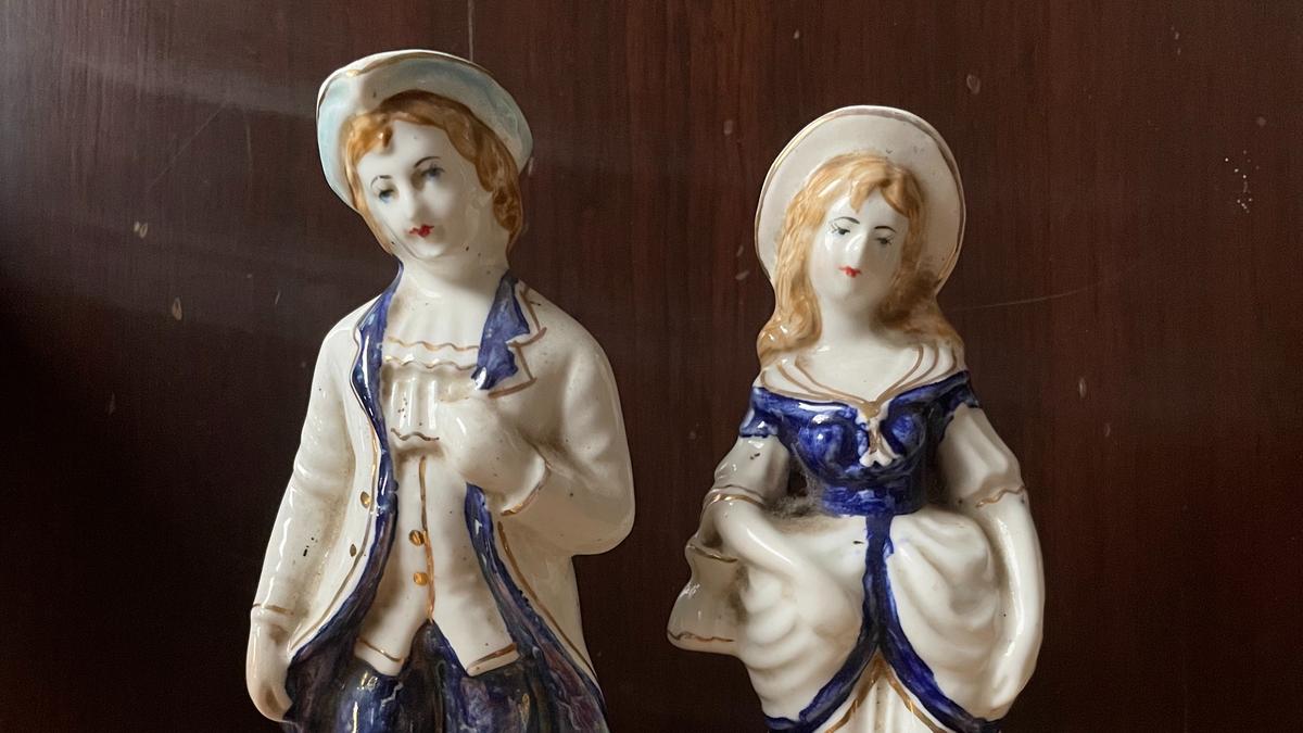 P for porcelain, pottery, and peengan - The Hindu