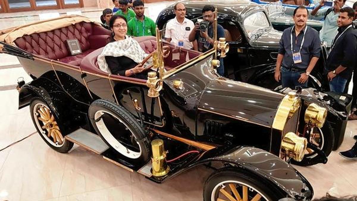 MGR’s Dodge Kingsway, Rajini’s Suzuki bike steal the limelight at auto ...