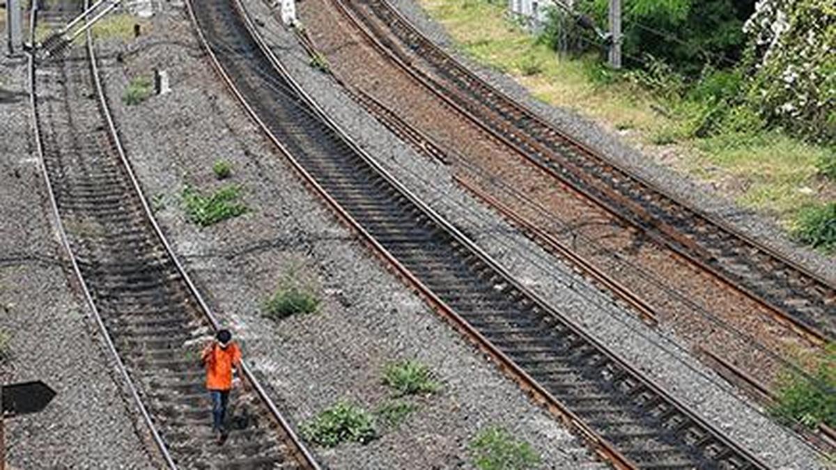 Doubling of tracks between Chennai Beach and Egmore stations to begin ...