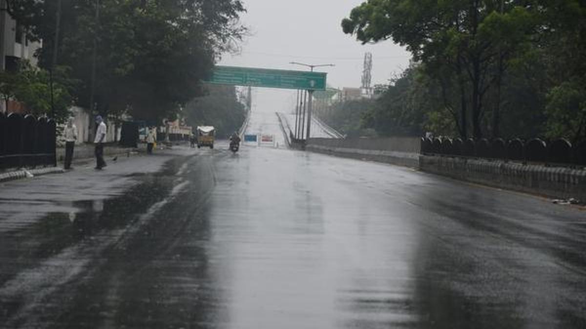 Chennai rains: Overnight showers lash many parts of the city, may ...