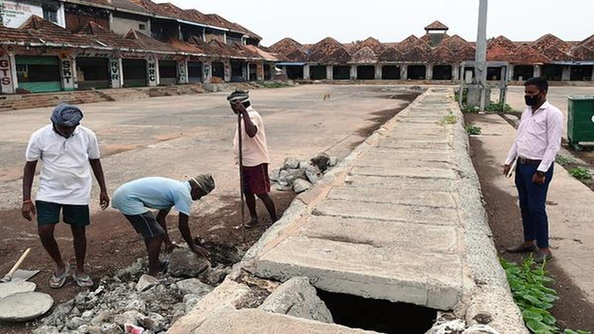 Koyambedu Wholesale Market complex being spruced up - The Hindu