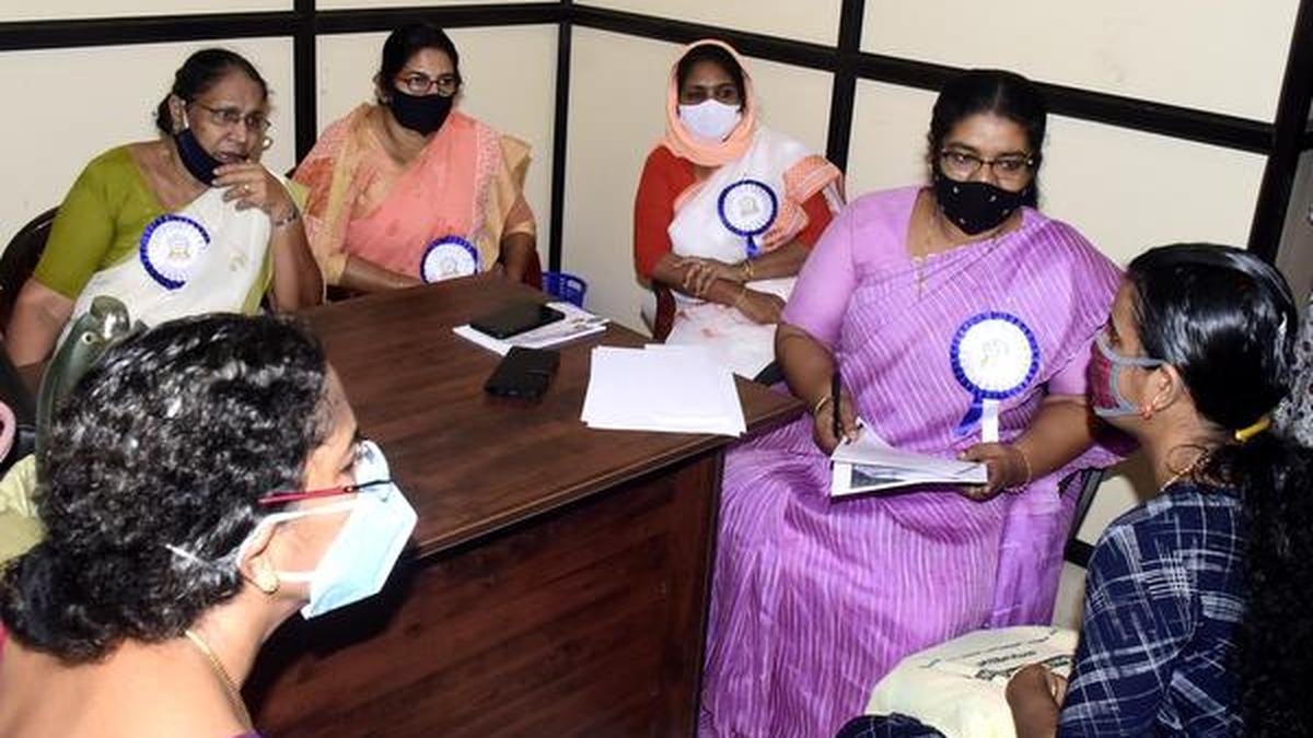 Women’s panel northern region office opens in Kozhikode - The Hindu