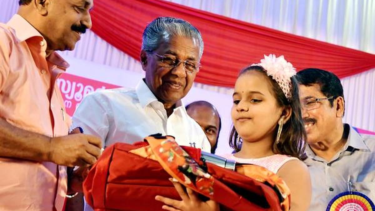 Consumerfed opens school markets across State - The Hindu