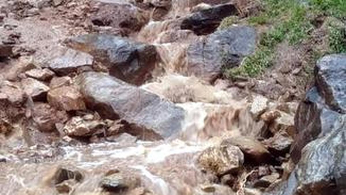 Families along Kuttiyadi Ghat Road relocated for fear of landslips ...