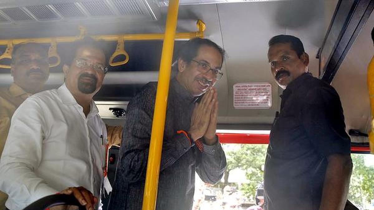 BEST gets five mini AC buses - The Hindu