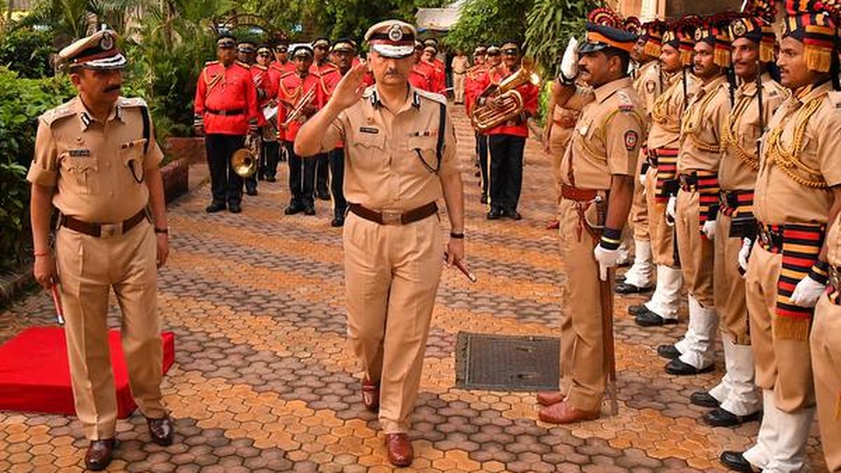 Maharashtra gets new DGP, Mumbai new CP - The Hindu