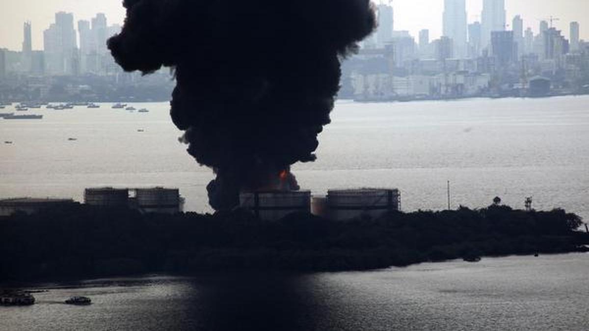 Butcher Island blaze yet to be doused: fire brigade - The Hindu