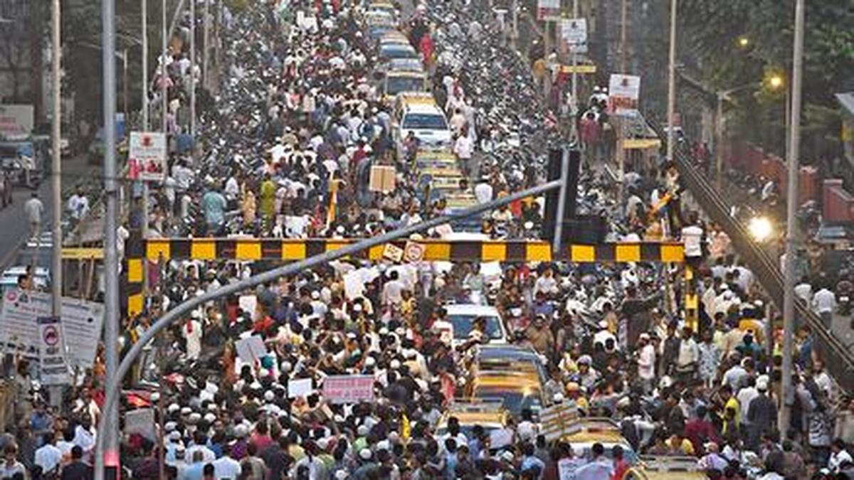 Over 70 years later, Mumbai witnesses yet another historic uprising ...
