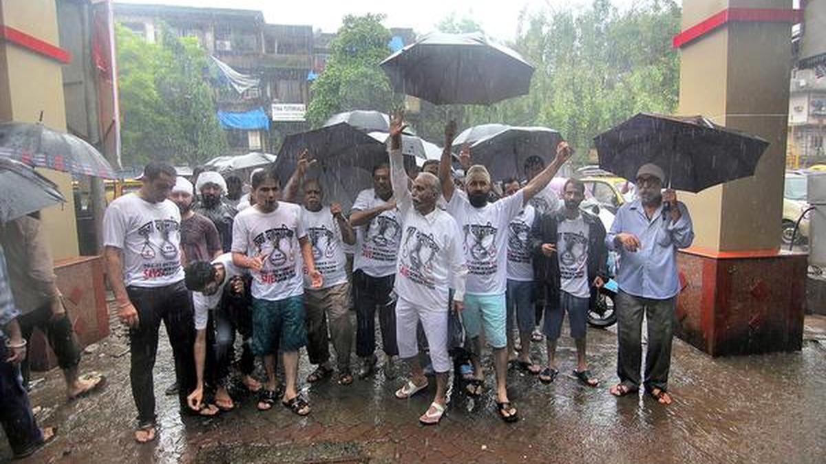 Refugee colony residents protest evacuation - The Hindu