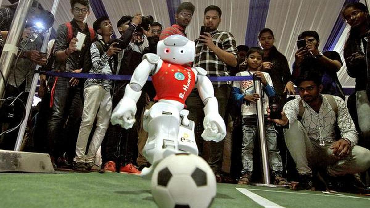 Robotics a big draw at Techfest - The Hindu