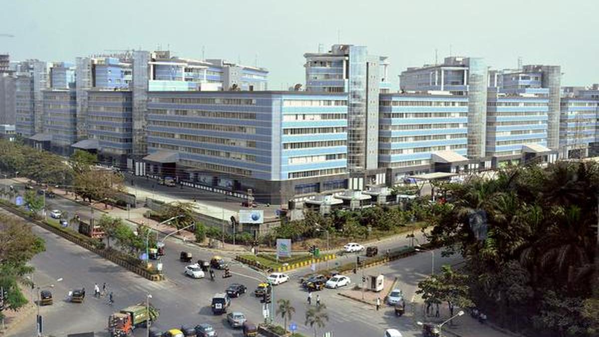 G block to be testing ground for traffic signal-free BKC - The Hindu