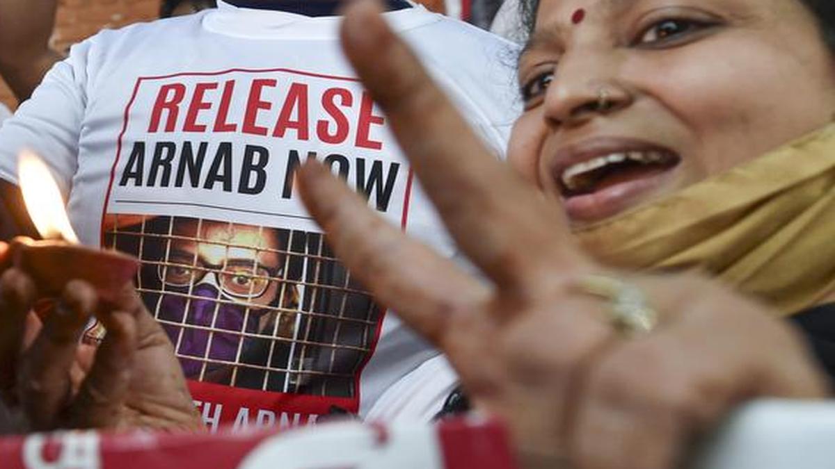 Cop ‘assault’: Arnab Goswami’s pre-arrest bail plea adjourned to Nov. 23 - The Hindu