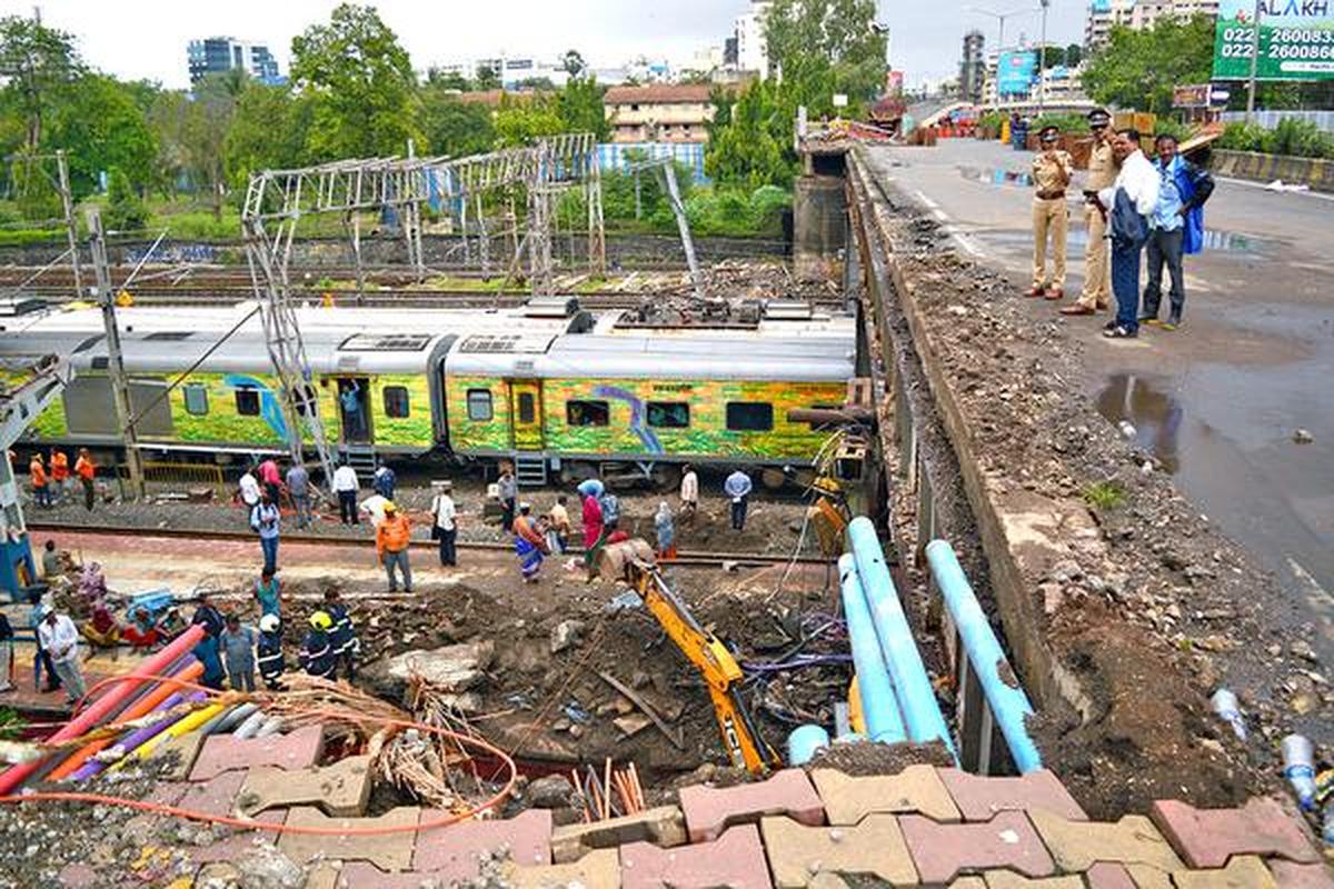 Andheri bridge collapse claims second victim - The Hindu
