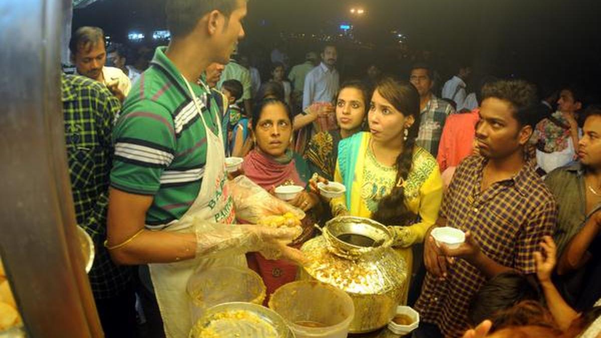 Clean street food project to change vendor mindset - The Hindu