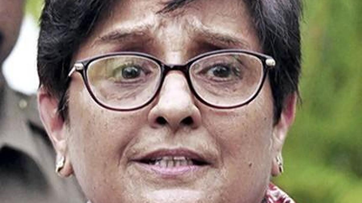 Raj Nivas versus Govt. battle heads into new year as well - The Hindu