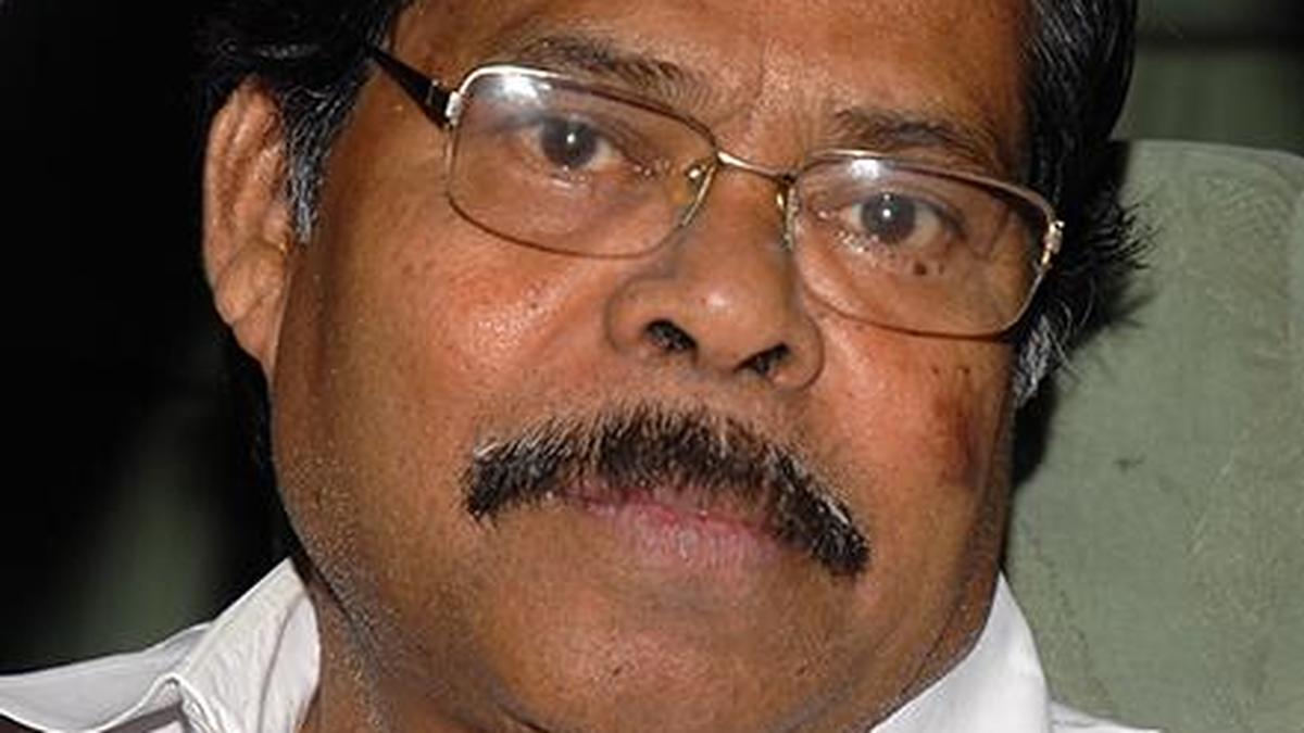 Raj Nivas should have ignored ‘Union’ versus ‘Centre’ debate, says ...