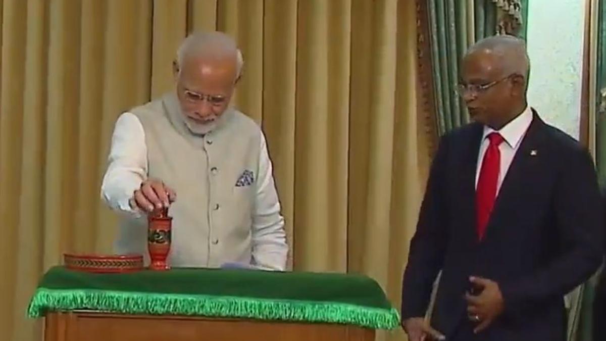 Maldives President Ibrahim Solih swearing-in | As it happened - The Hindu