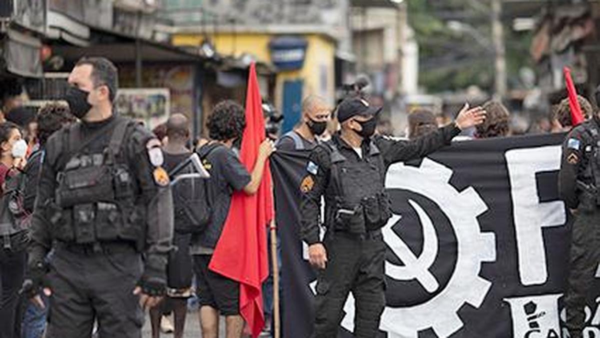 Deadly police shootout in Brazil prompts claims of abuse - The Hindu