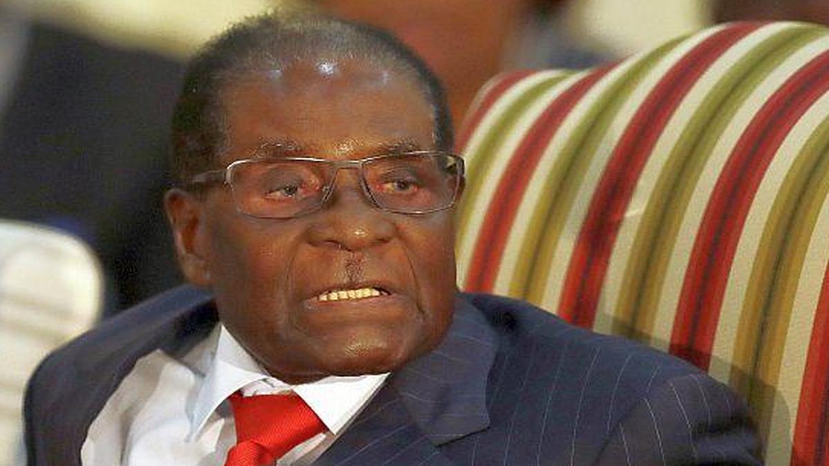 Mugabe defies expectations of immediate resignation - The Hindu