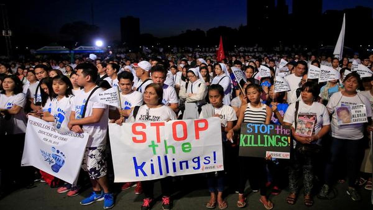 Philippine police kill 13 drug suspects in daylong raids - The Hindu