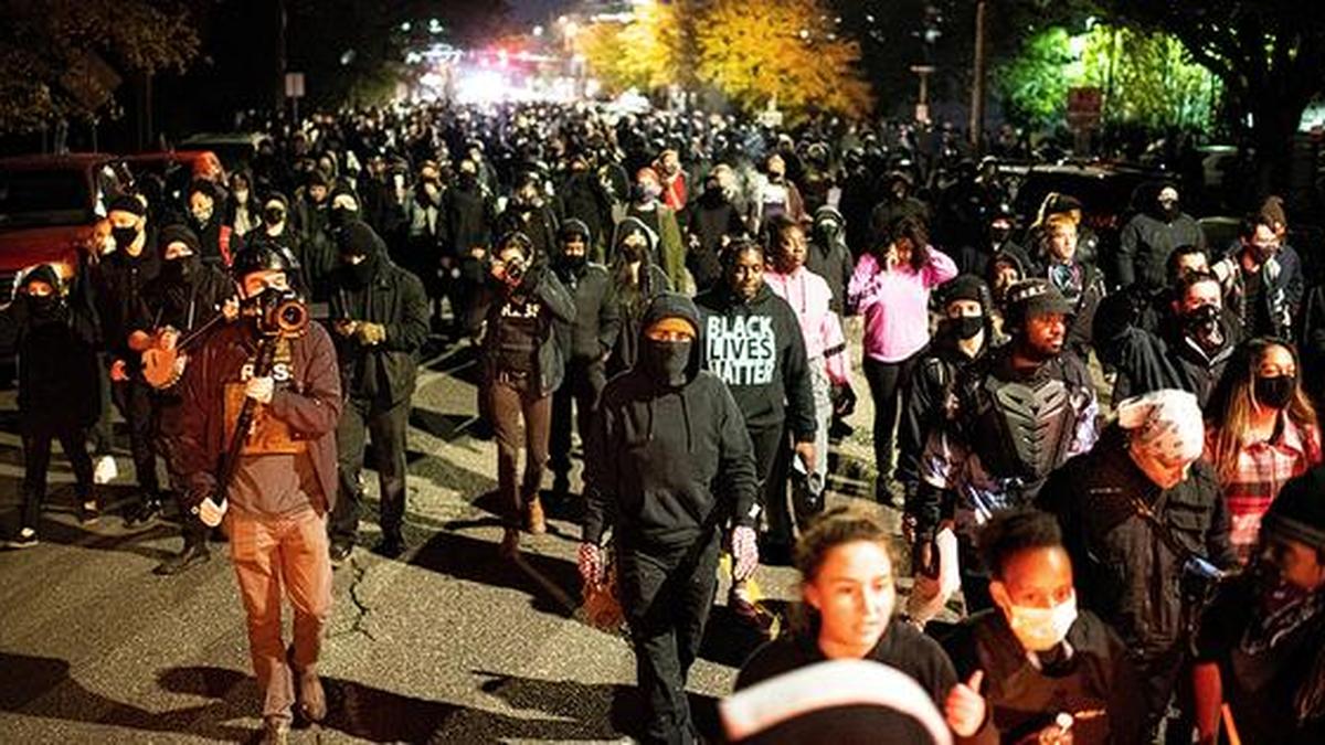 Unrest erupts over police killing of Black man in U.S. - The Hindu