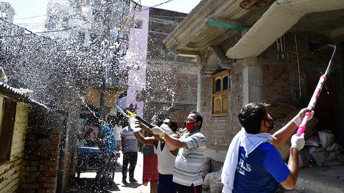 Coronavirus lockdown | Migrant workers not welcome back home in Bihar ...