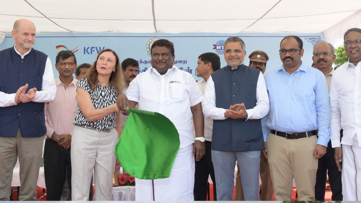 Transport Minister S.S. Sivasankar flags off 25 low-floor buses - The Hindu