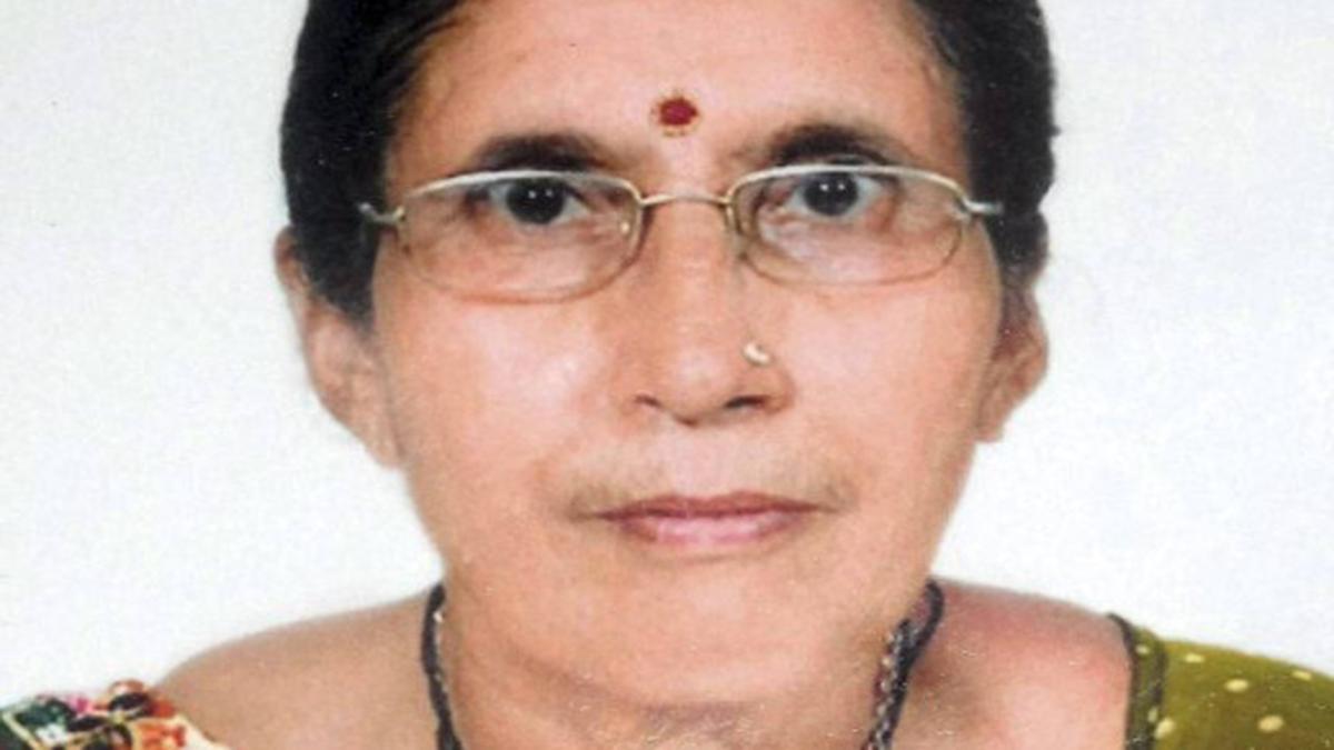 Narendra Modi’s wife Jashodaben escapes unhurt in Rajasthan road ...