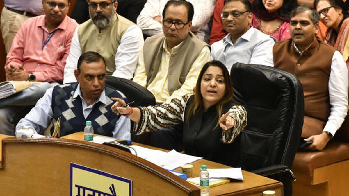 MCD House witnesses familiar scenes of violence as Mayor calls for ...