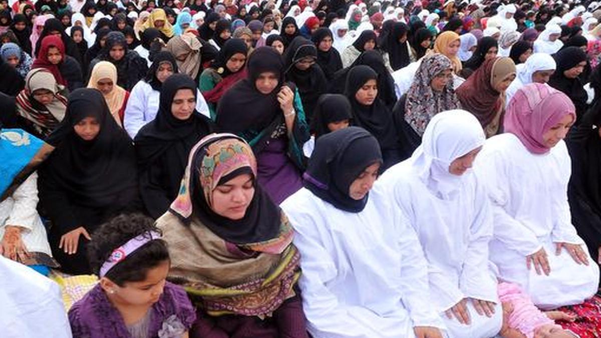 Kerala Muslim women forum to move SC seeking right to pray in mosques ...