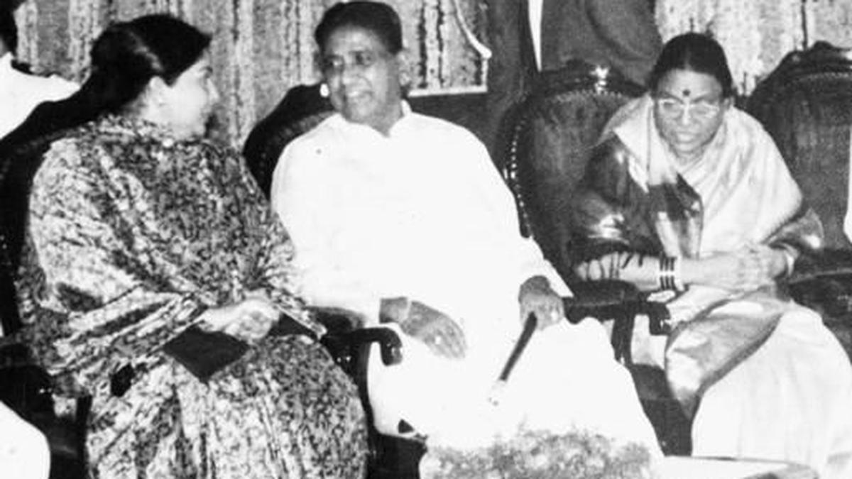 The infamous standoff between CM, Governor in T.N. - The Hindu