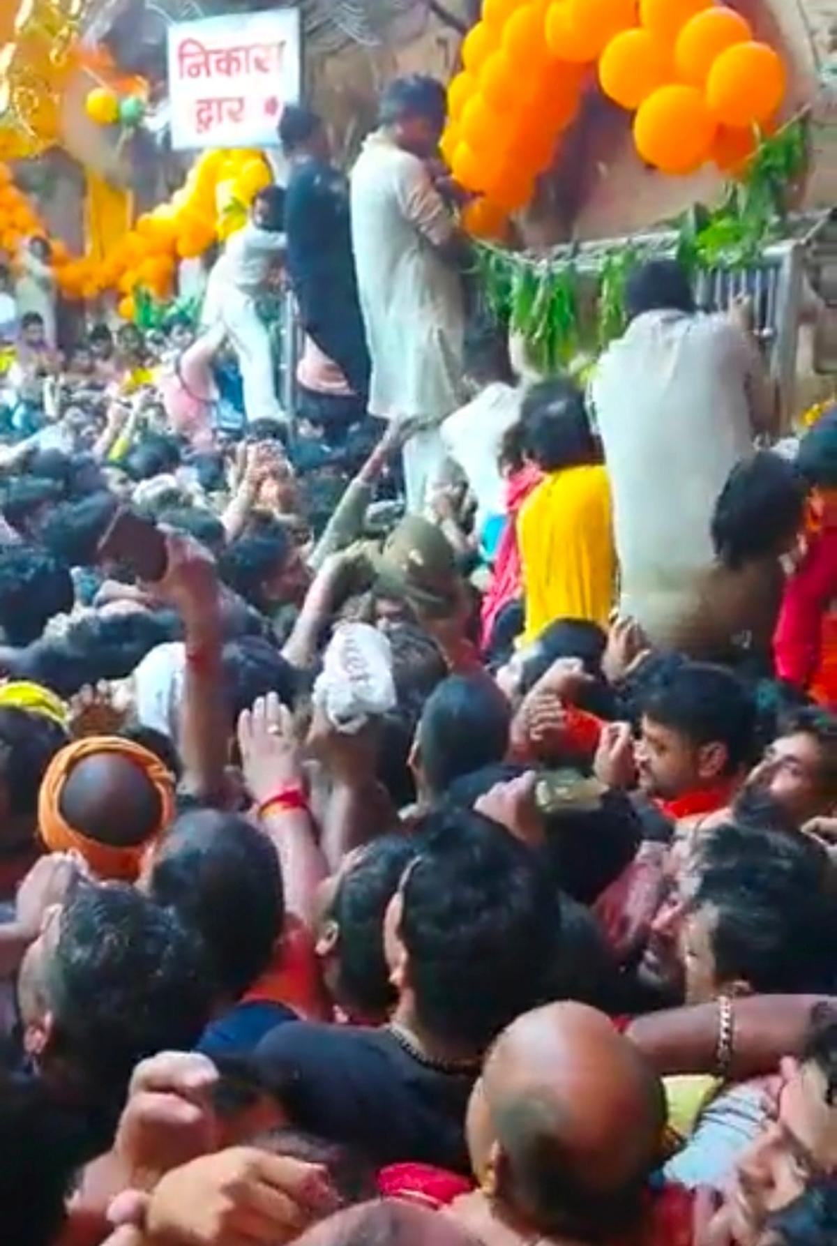 U.P. Government has its eye on Banke Bihari temple’s money, say Sevayat ...