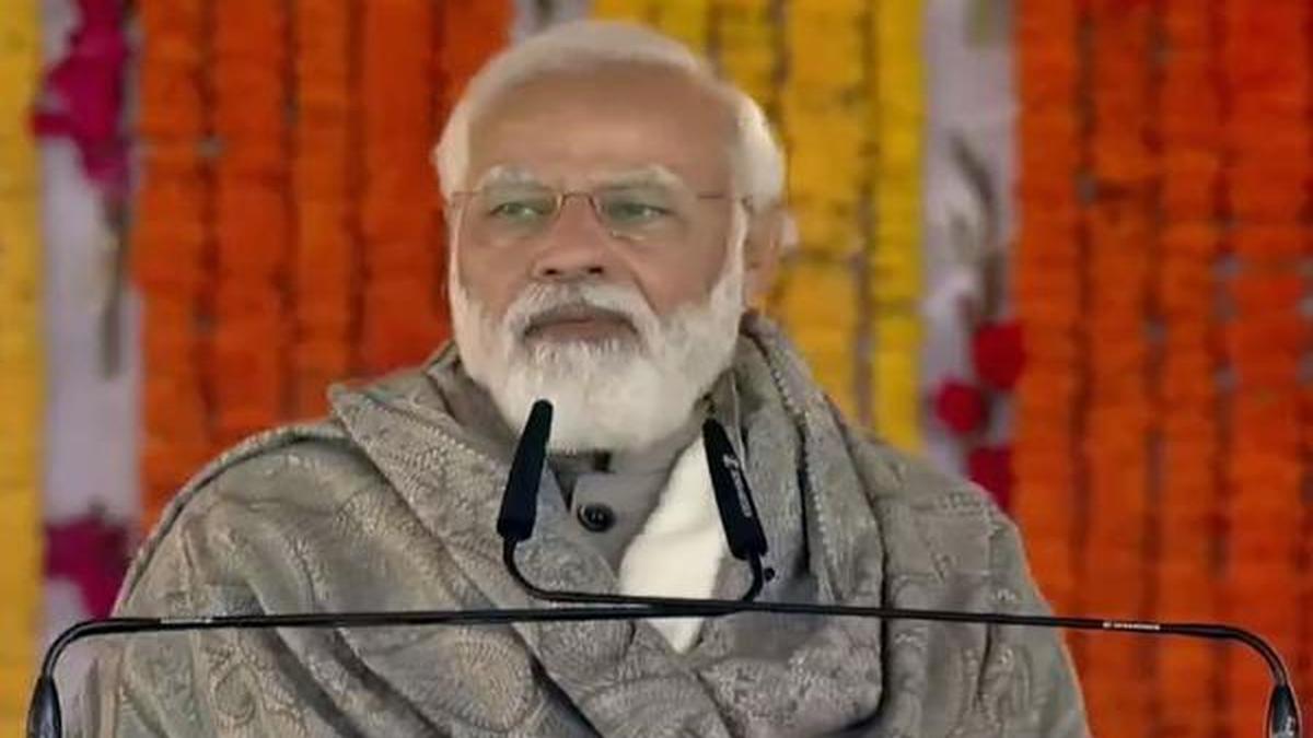 PM Modi says ‘perfume of corruption’ spread by SP before 2017 - The Hindu