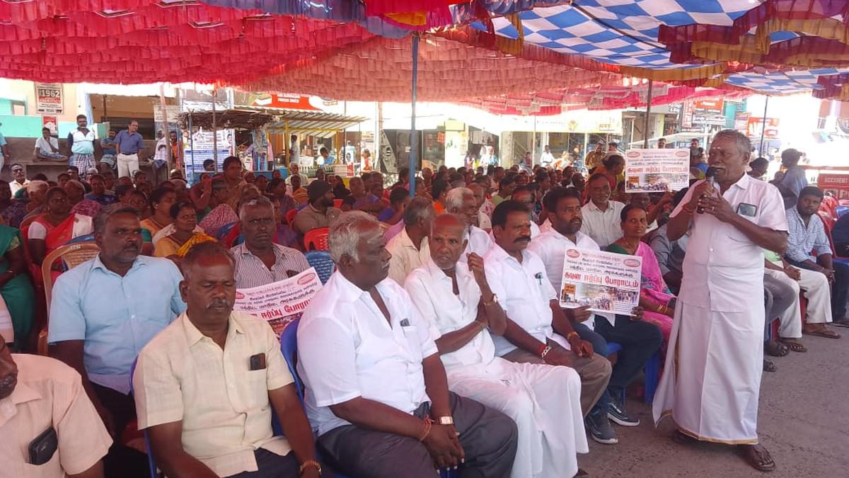 Villagers demand bridge at railway crossing in Latheri - The Hindu