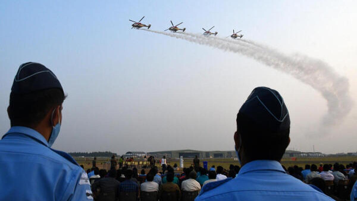 IAF's Suryakiran, Sarang teams to perform at Colombo air show - The Hindu