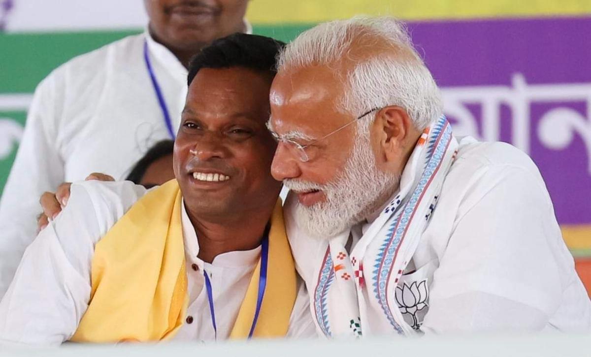 An author has a script, a doctor his prescription for Jhargram’s ...