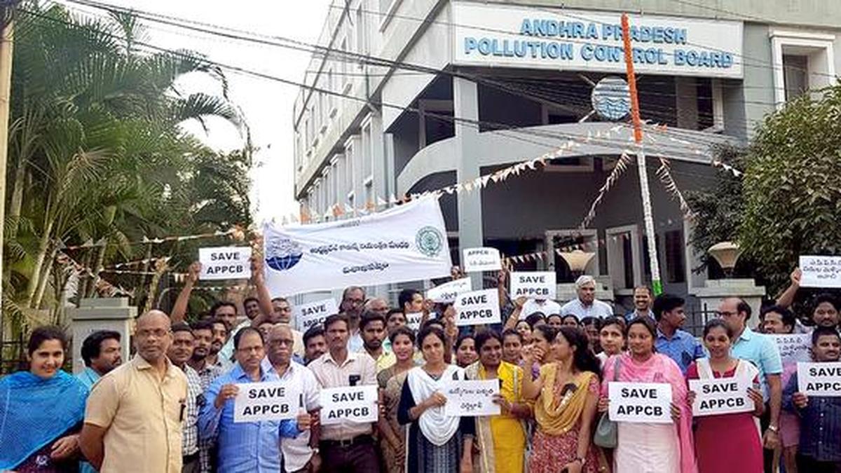 APPCB employees oppose proposed fund diversion - The Hindu