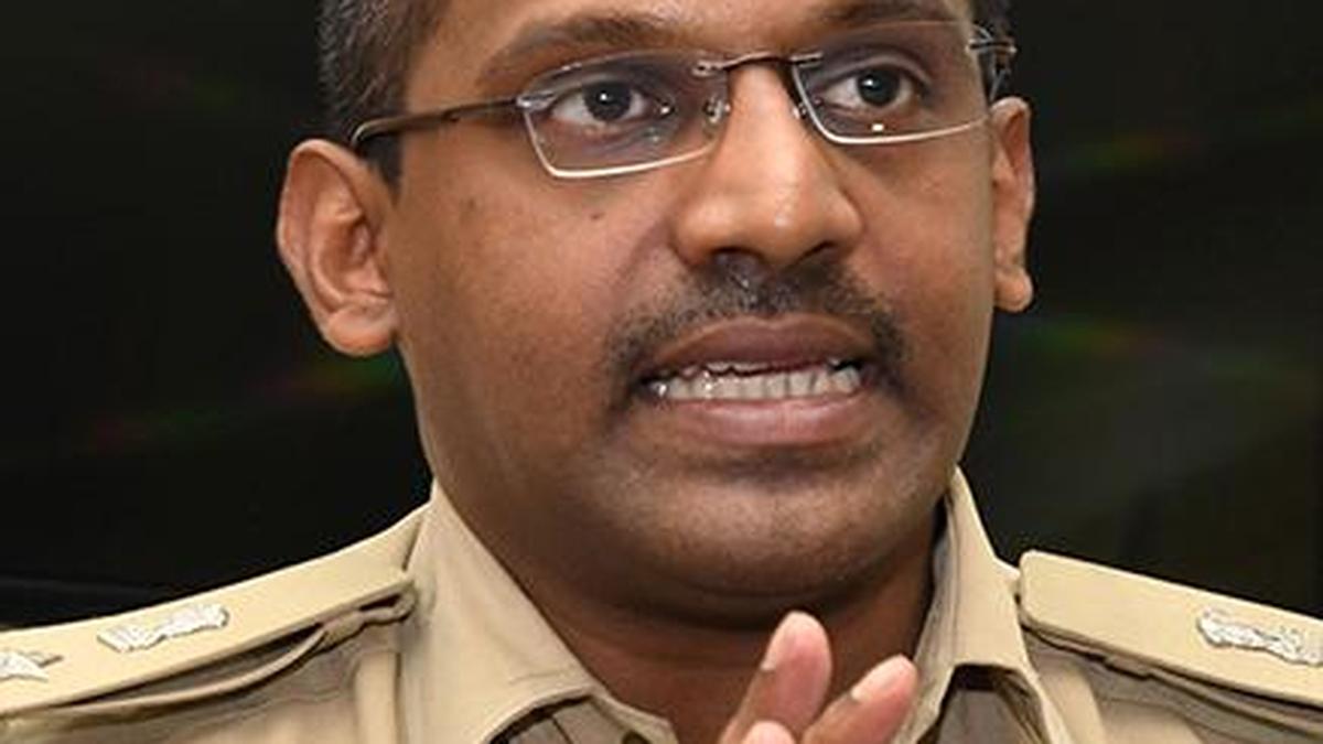 Tirupati police get ready to implement new traffic rules - The Hindu