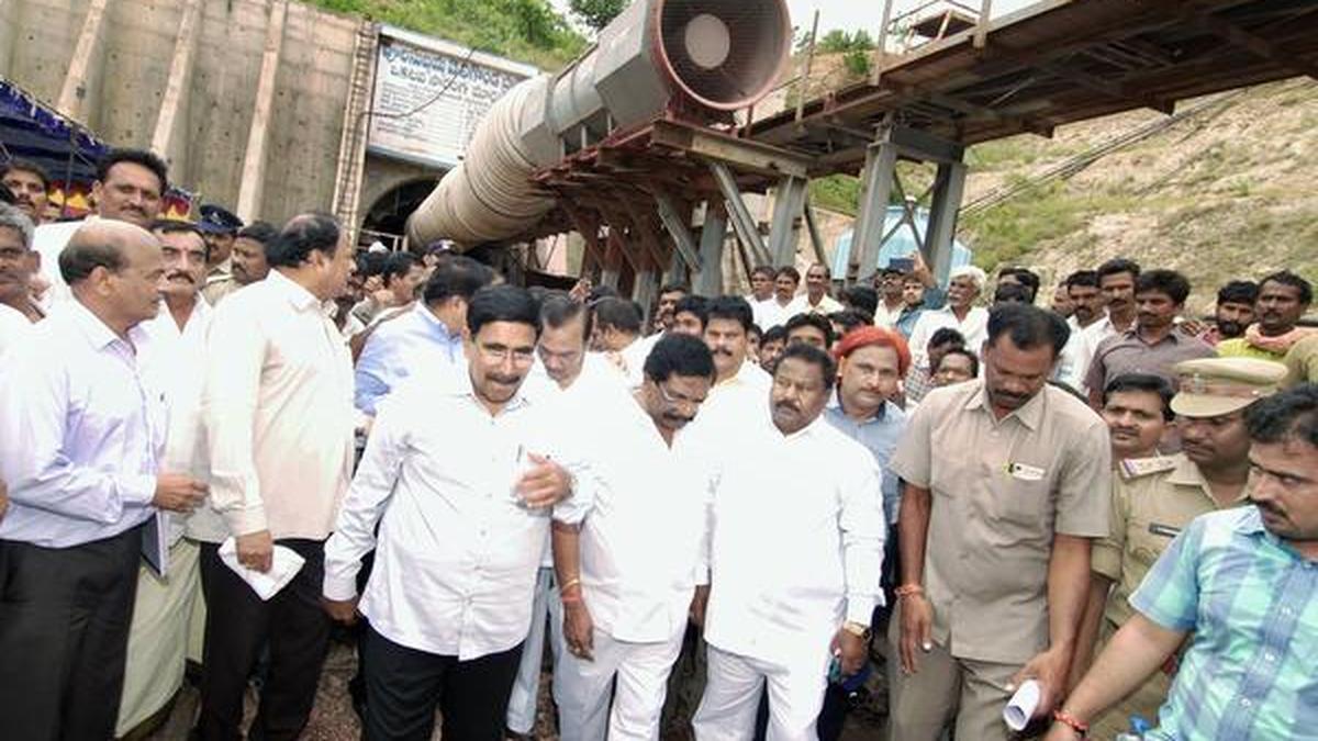 ‘Veligonda project Phase I by Sankranti ’ - The Hindu