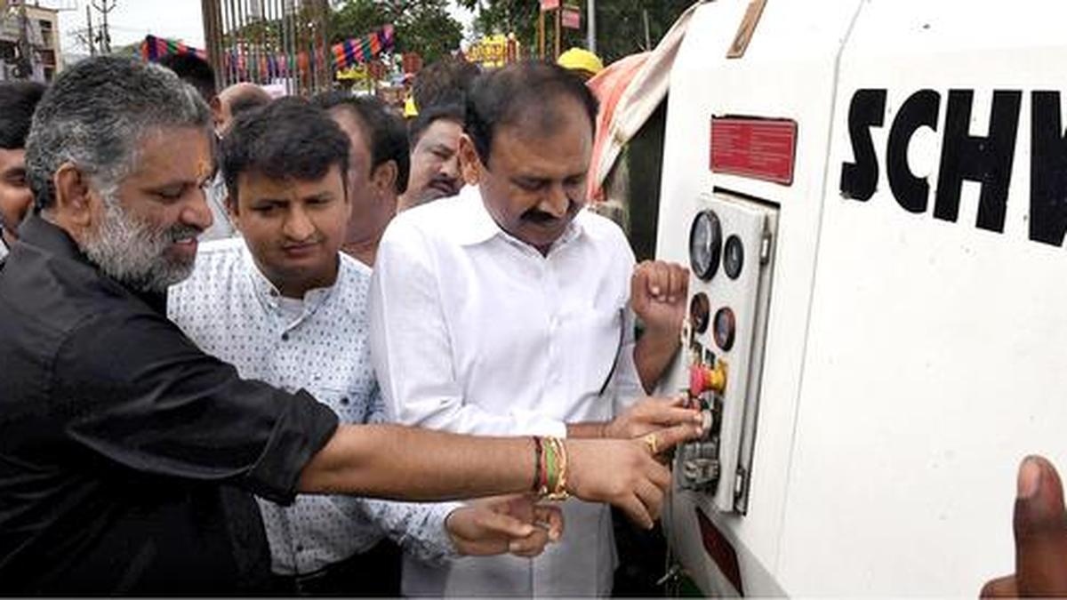 Garuda Varadhi works resume - The Hindu