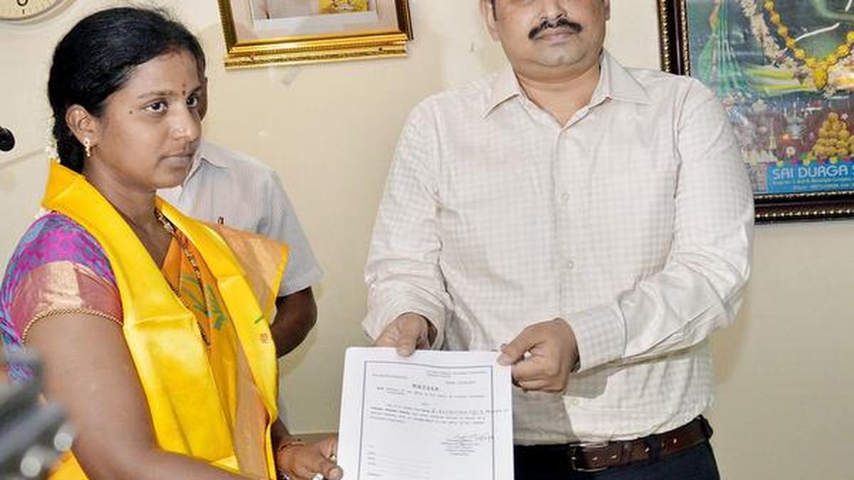Katari Hemalatha is new Chittoor Mayor - The Hindu
