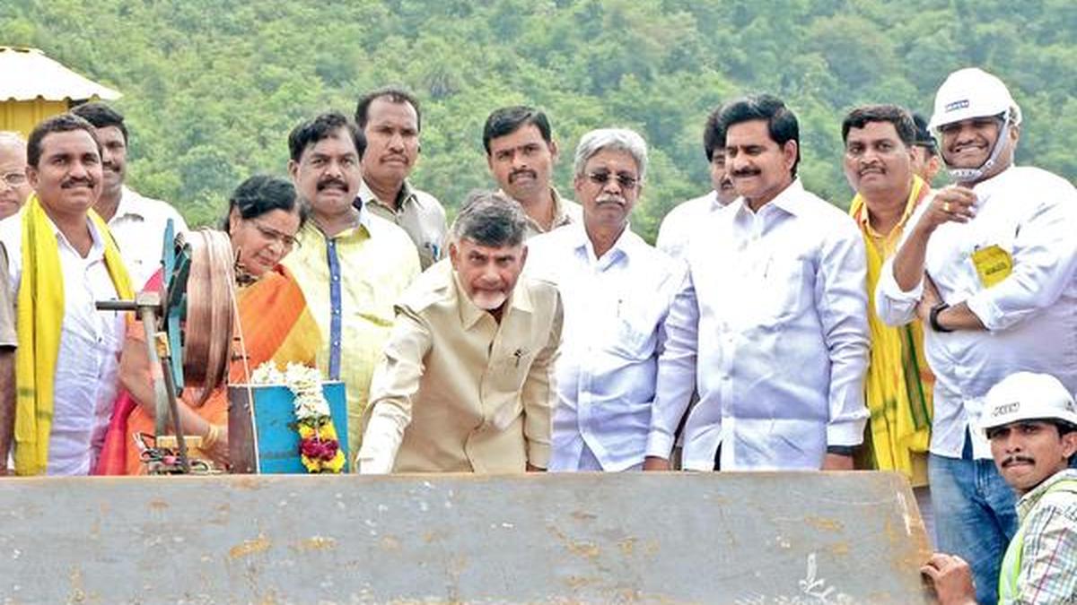 Keen on completing Polavaram project by 2018, says Naidu - The Hindu