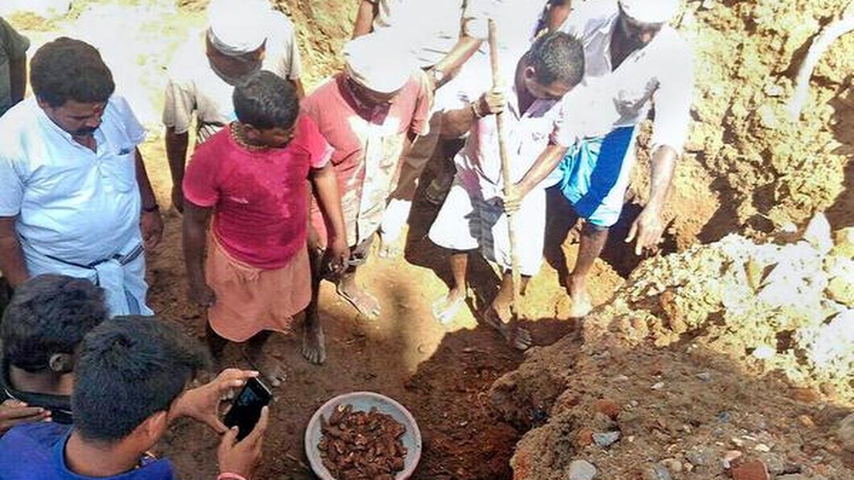 Mystery shrouds presence of bones in ancient temple - The Hindu
