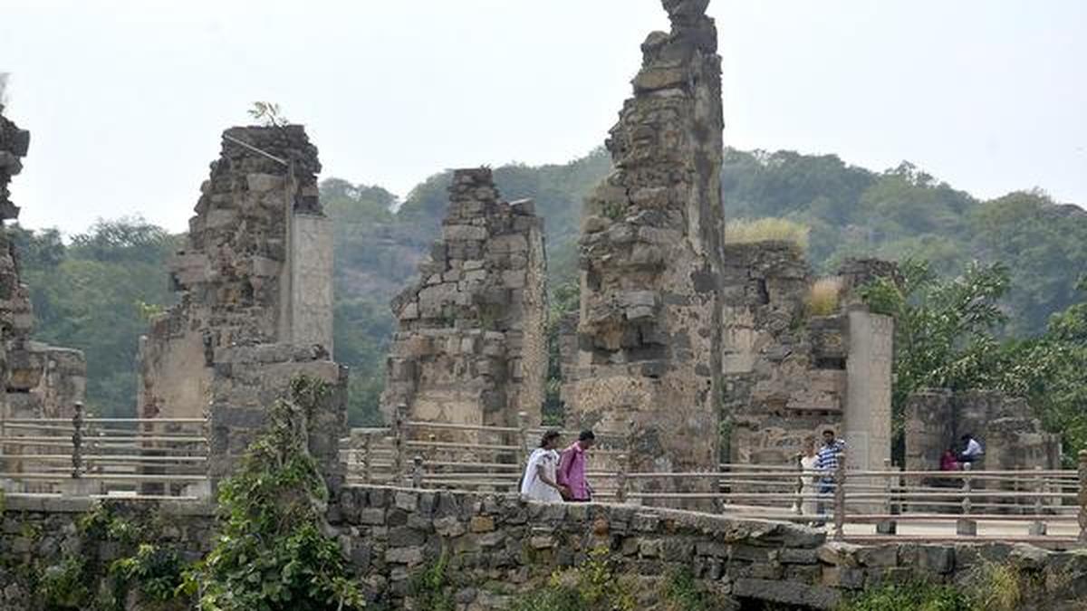 Kondapalli fort, a landmark that needs protection: Devineni - The Hindu