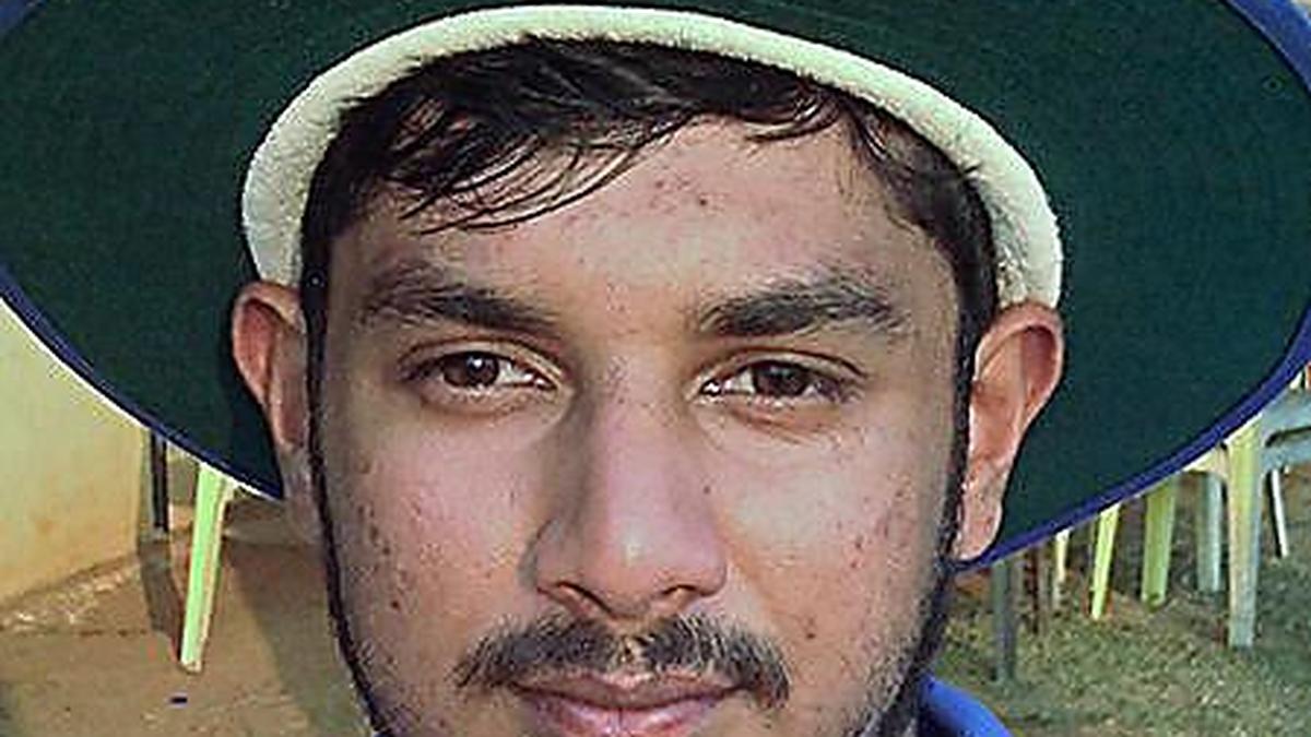 Ricky Bhui: lone Andhra cricketer to come under IPL hammer - The Hindu